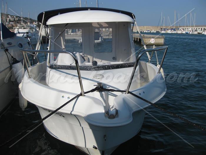 Quicksilver 560 Pilothouse