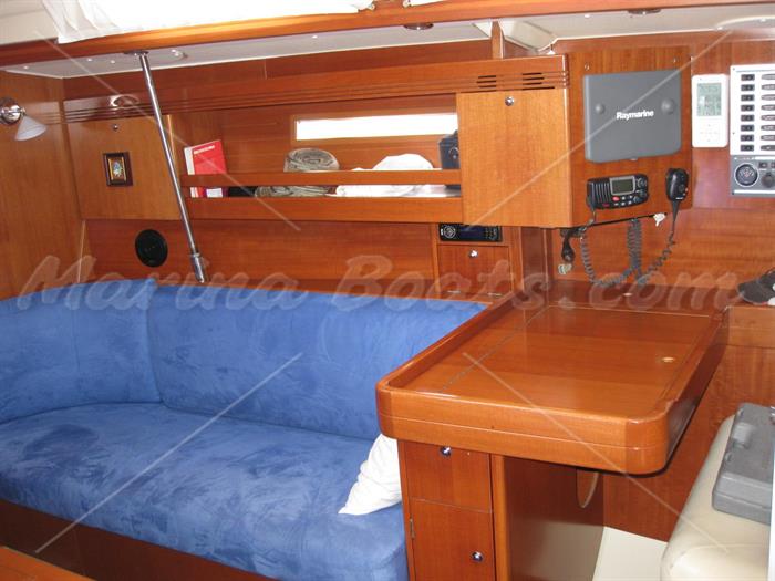 Dufour 40 Performance