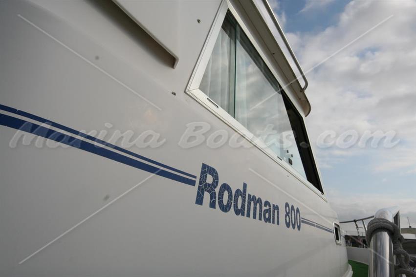 Rodman 800 FLY